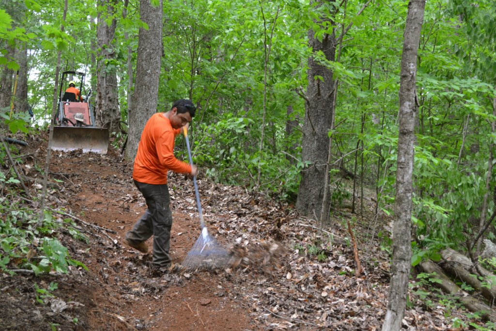 Photo(s) of the Week: How to Make a Trail - Penland School of Craft