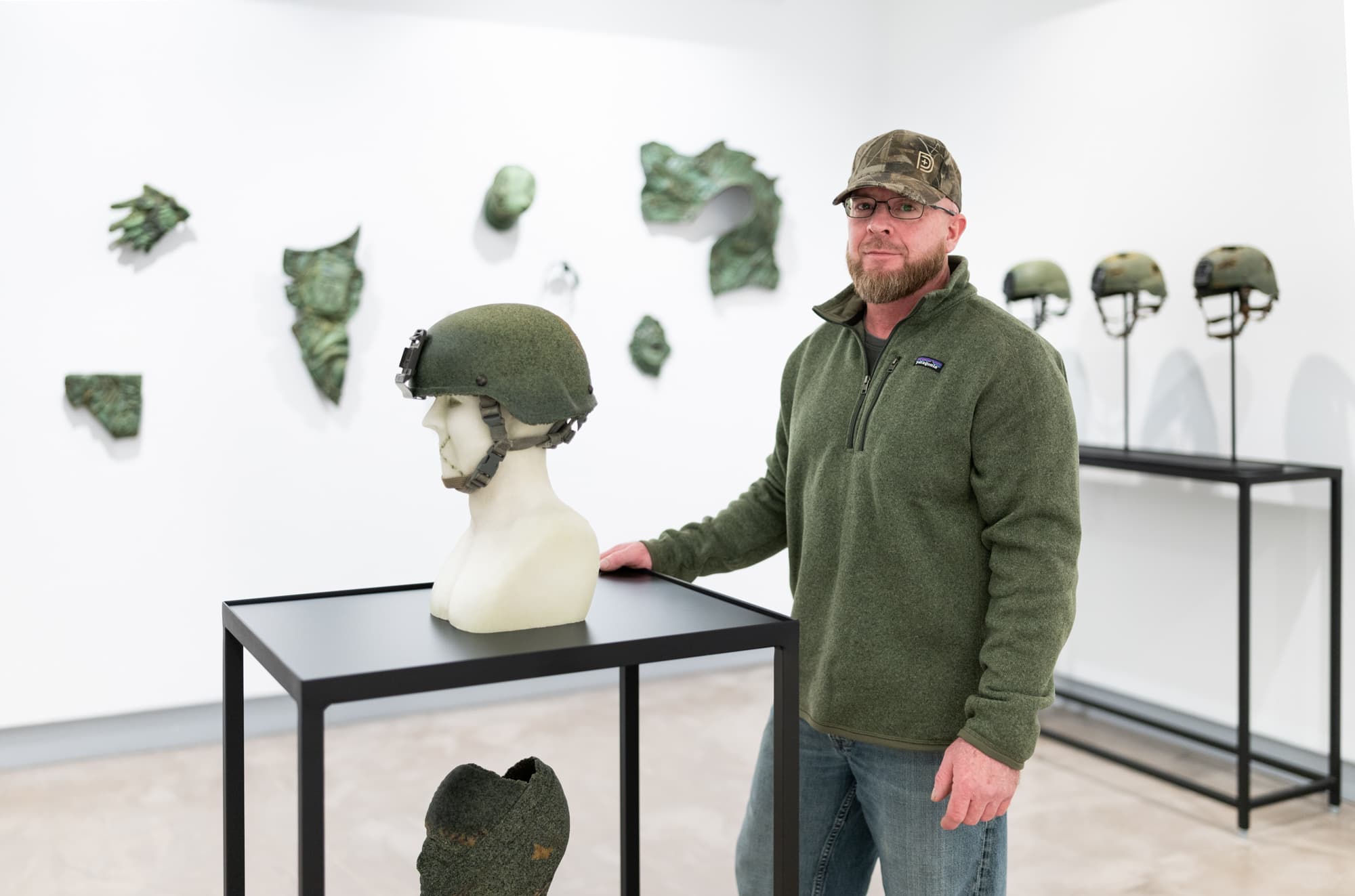 Geoffrey Bowton is Interpreting the Veteran Experience Through Glass ...