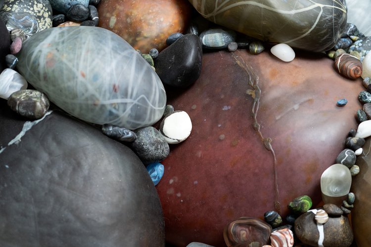 Sarah Vaughn's 3,000 Glass Stones Celebrate Life’s Moments - Penland ...